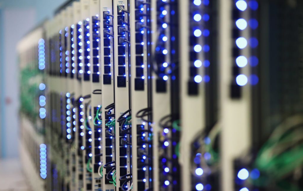 Windows Server 2019 coming later this year, out now in preview - Ars ...