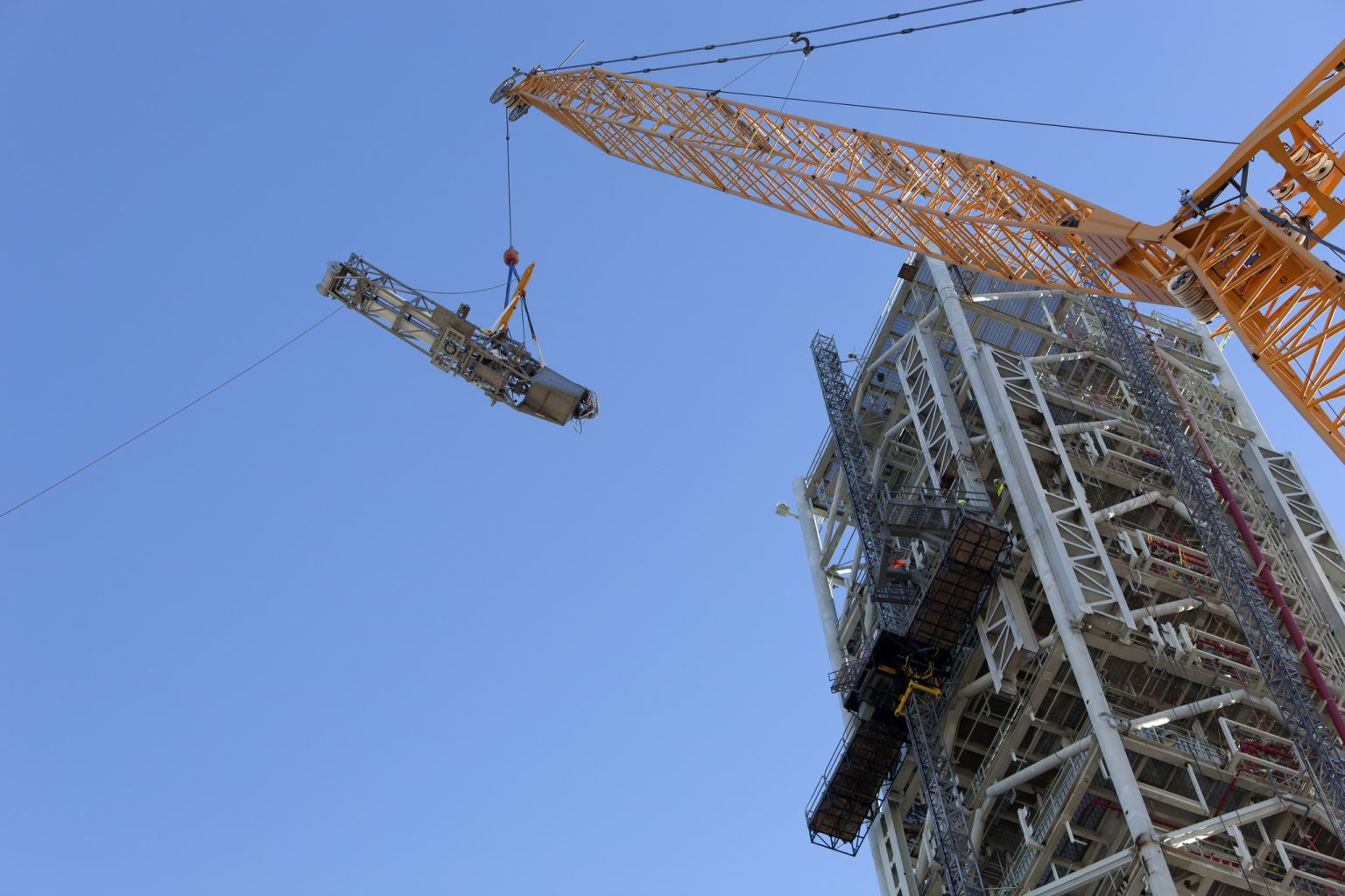 NASA spends $1 billion for a launch tower that leans, may only be used ...