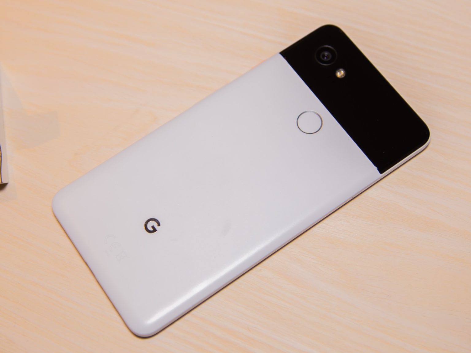 Hands-on with the Pixel 2 and 2 XL: One’s nice, one’s not - Ars Technica
