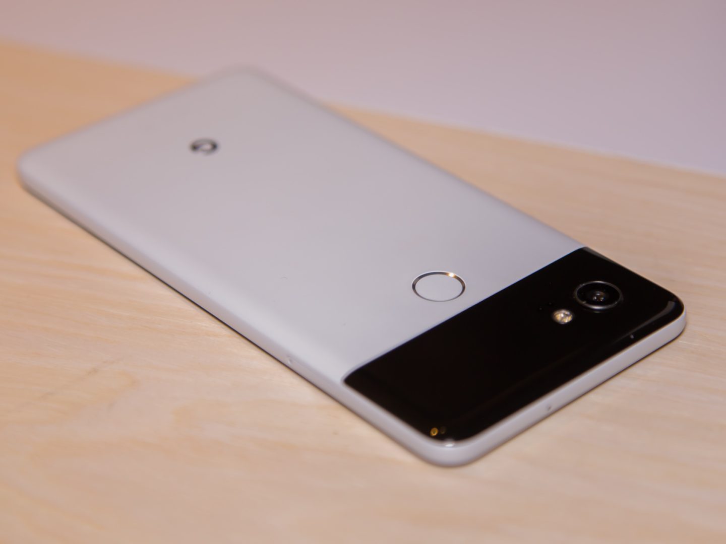 Hands-on with the Pixel 2 and 2 XL: One’s nice, one’s not - Ars Technica