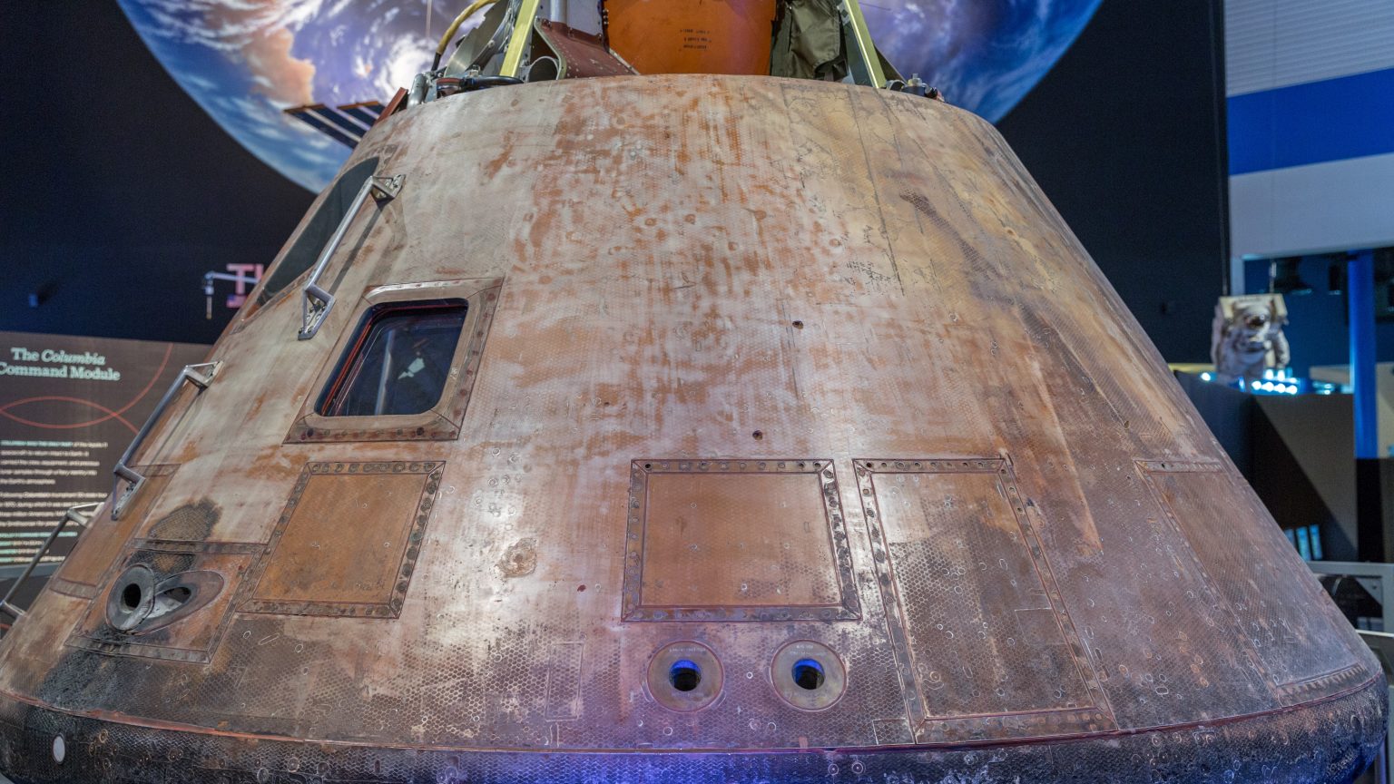 50 years later, the Apollo 11 command module still dazzles - Ars Technica