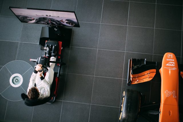 The McLaren Formula 1 team just hired the World’s Fastest Gamer - Ars ...