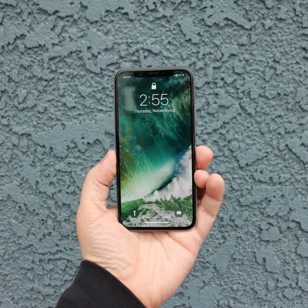 iFixit’s iPhone X teardown finds two battery cells and an ...