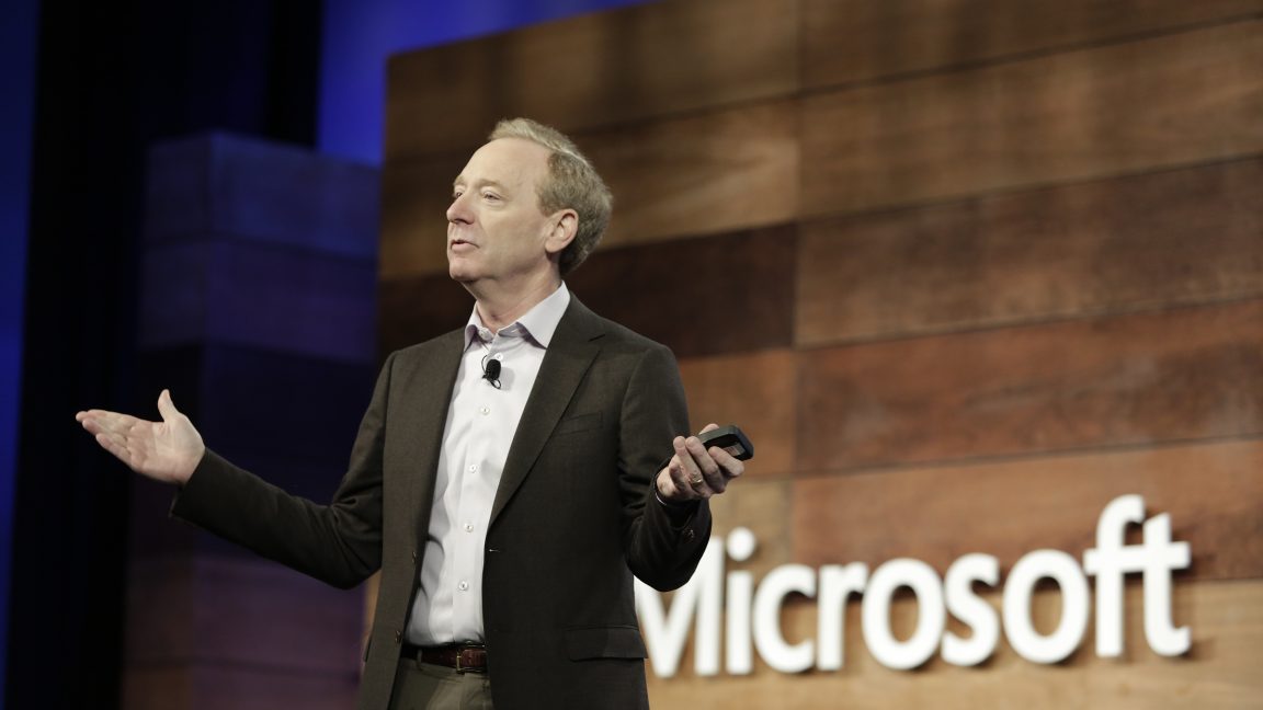 Microsoft, DOJ set to go head to head at Supreme Court in 2018 - Ars ...