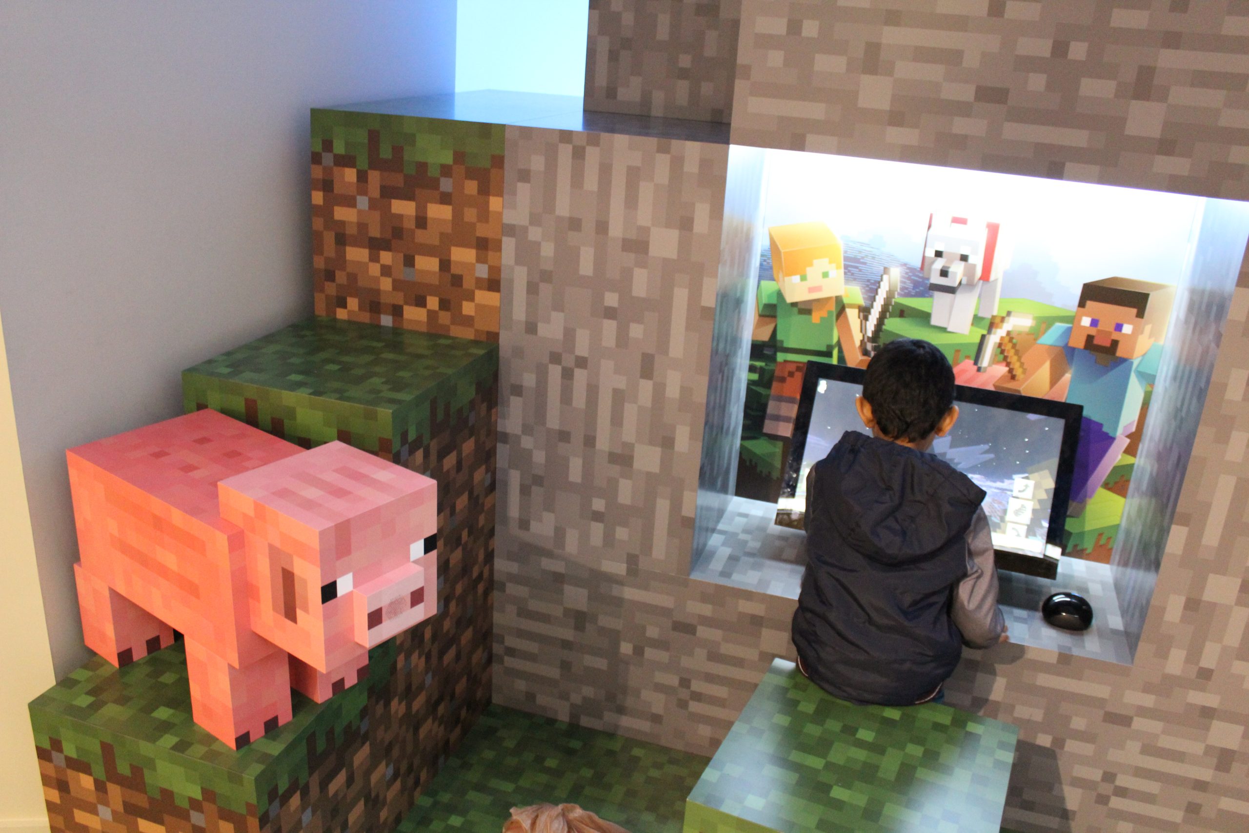 Inside Microsoft HQ’s weird, wonderful swag store - Ars Technica