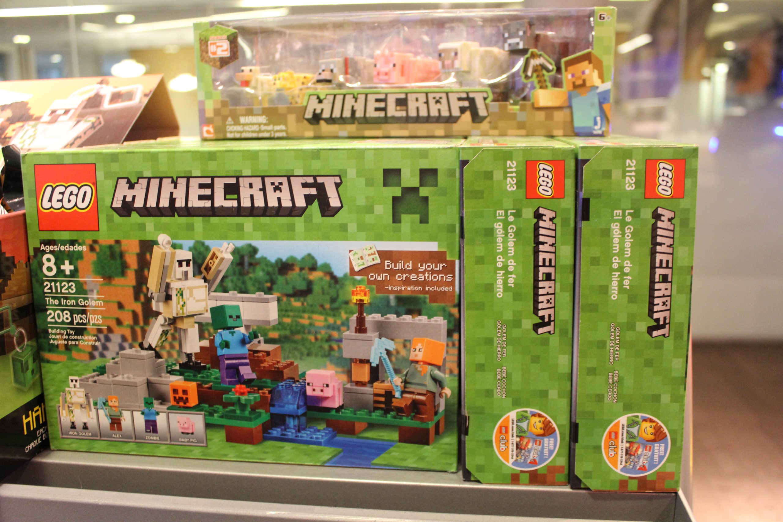 Inside Microsoft HQ’s weird, wonderful swag store - Ars Technica