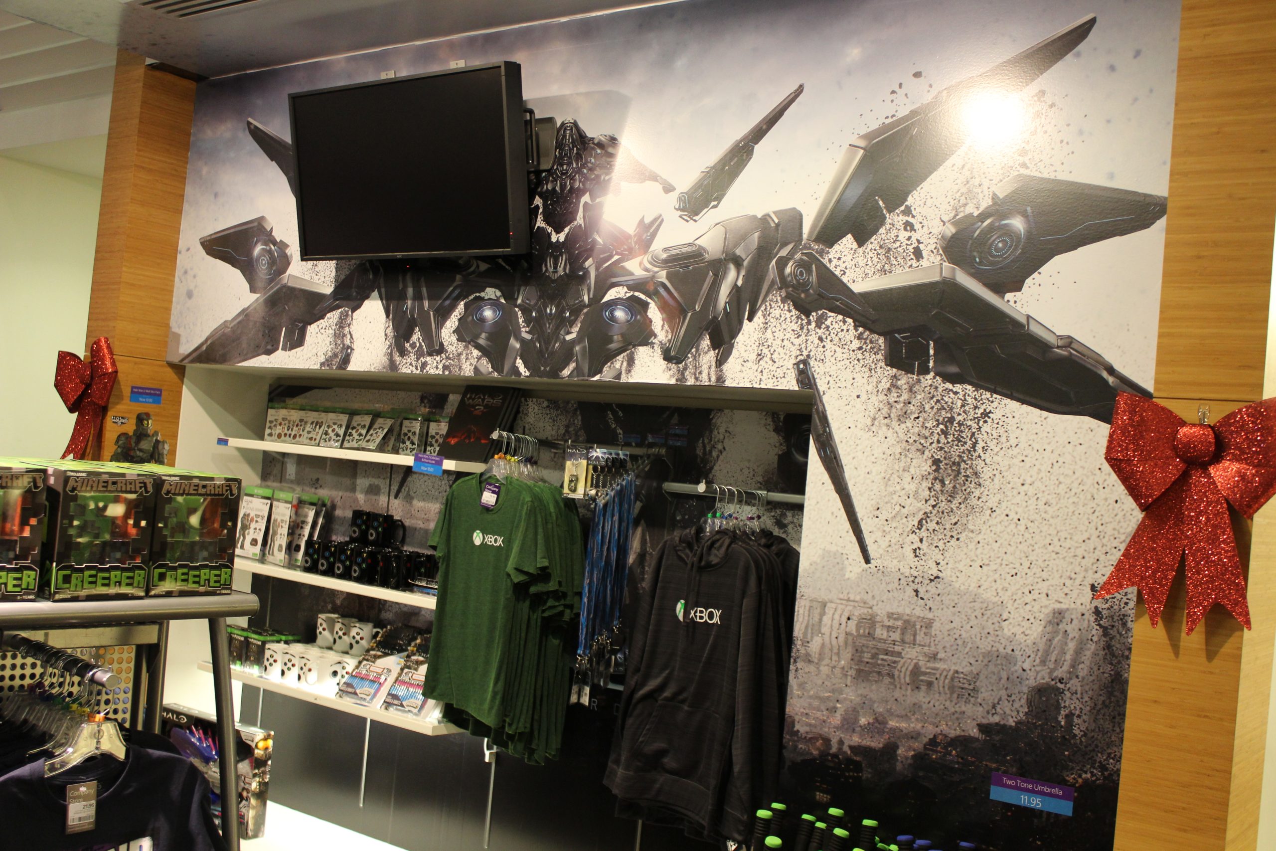 Inside Microsoft HQ’s weird, wonderful swag store - Ars Technica