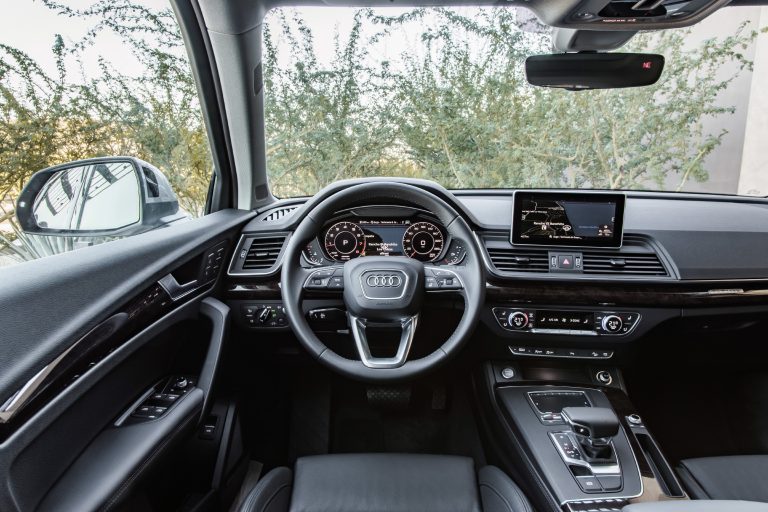 A sea of calm behind the wheel: The 2018 Audi Q5, reviewed - Ars Technica