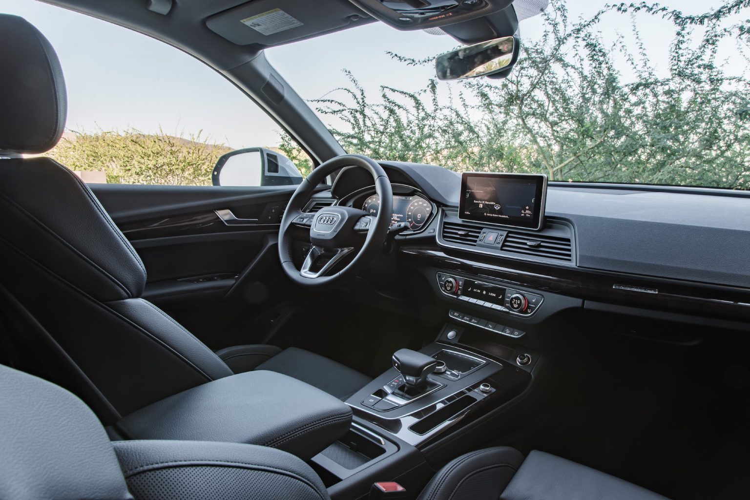 A sea of calm behind the wheel: The 2018 Audi Q5, reviewed - Ars Technica