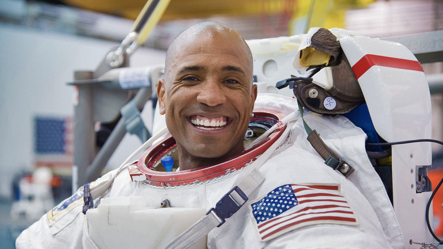 Video: See our full interview with NASA astronaut Victor Glover - Ars ...