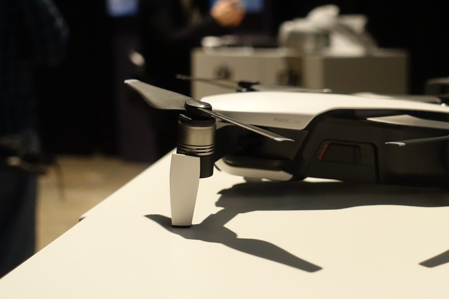 Hands-on: DJI’s new Mavic Air is a beefed-up Spark with 4K video - Ars ...