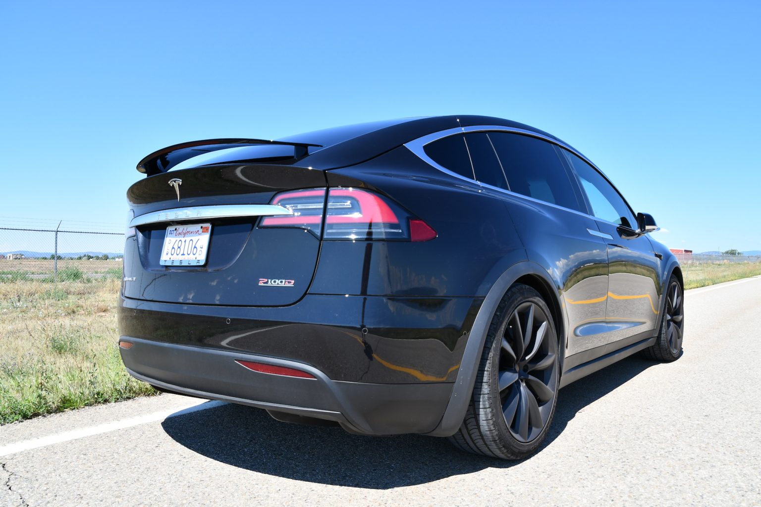 Tesla’s Model X: A lovely roadtripper with stiff daily driving ...
