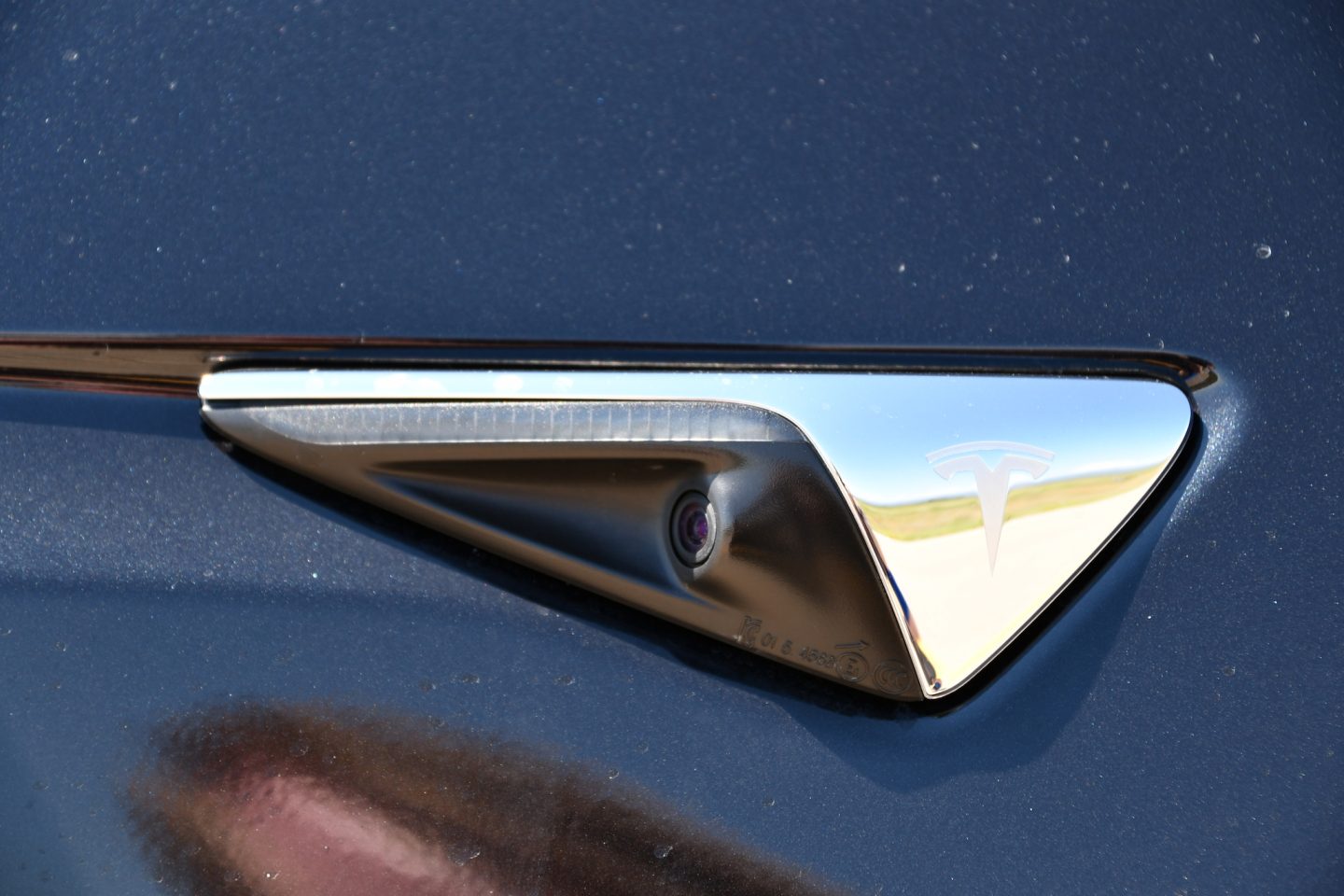 Tesla’s Model X: A lovely roadtripper with stiff daily driving ...