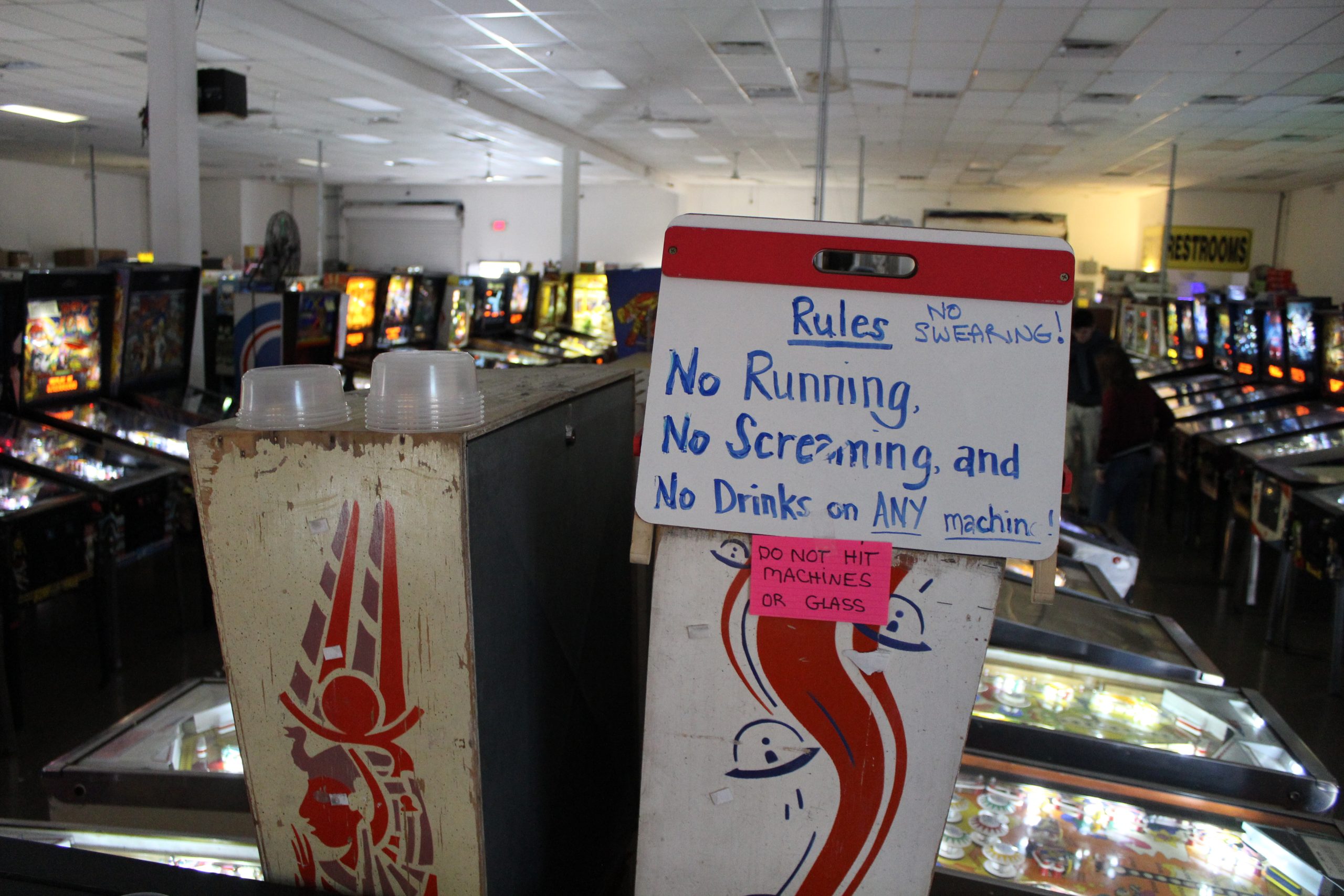 Fixing the past: The art of collecting pinball machines - Ars Technica