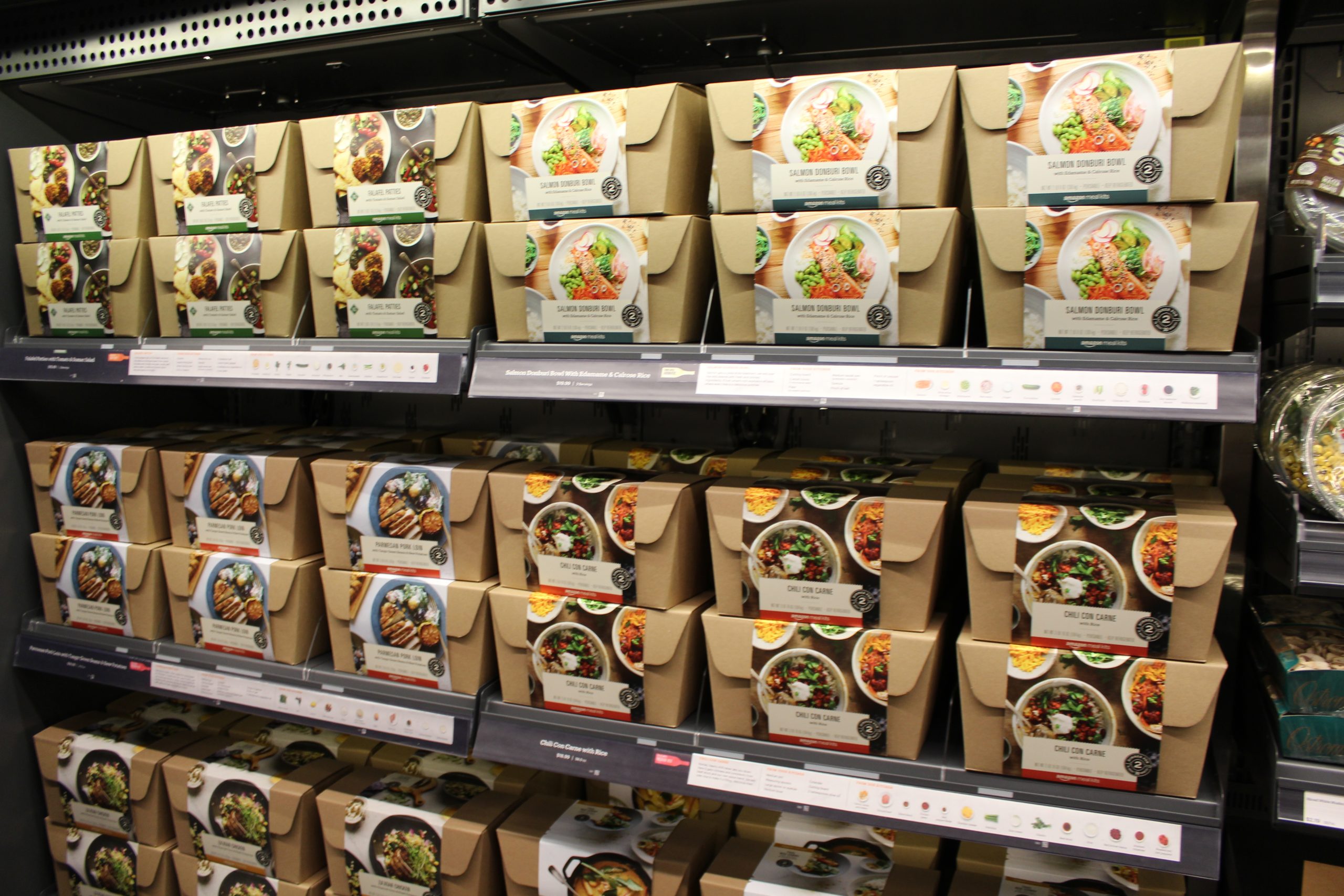 Amazon Go debuts, and its prying cameras foil our shoplifting attempts ...