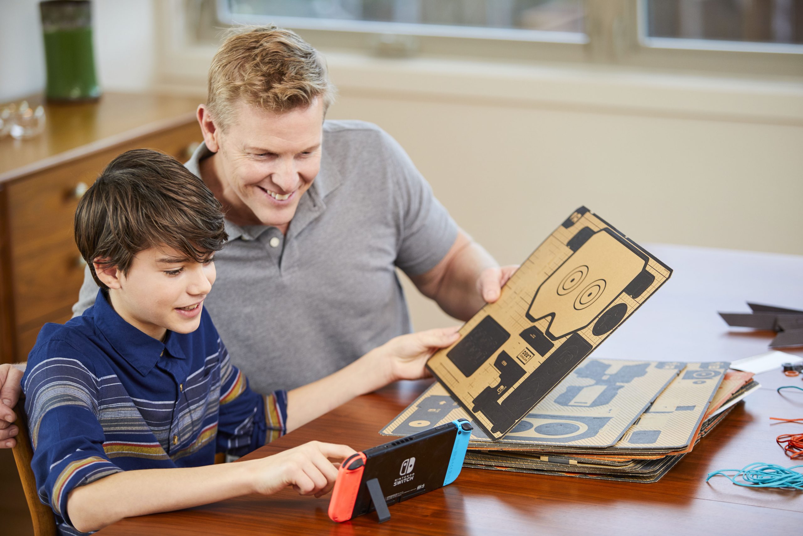 Nintendo’s Labo playset slaps the Switch into build-your-own cardboard ...