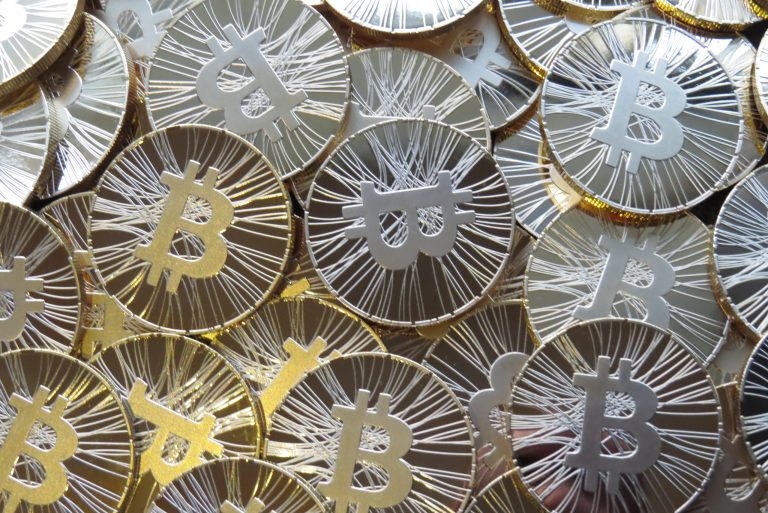 More bad news pushes bitcoin’s value below $9,000 - Ars Technica
