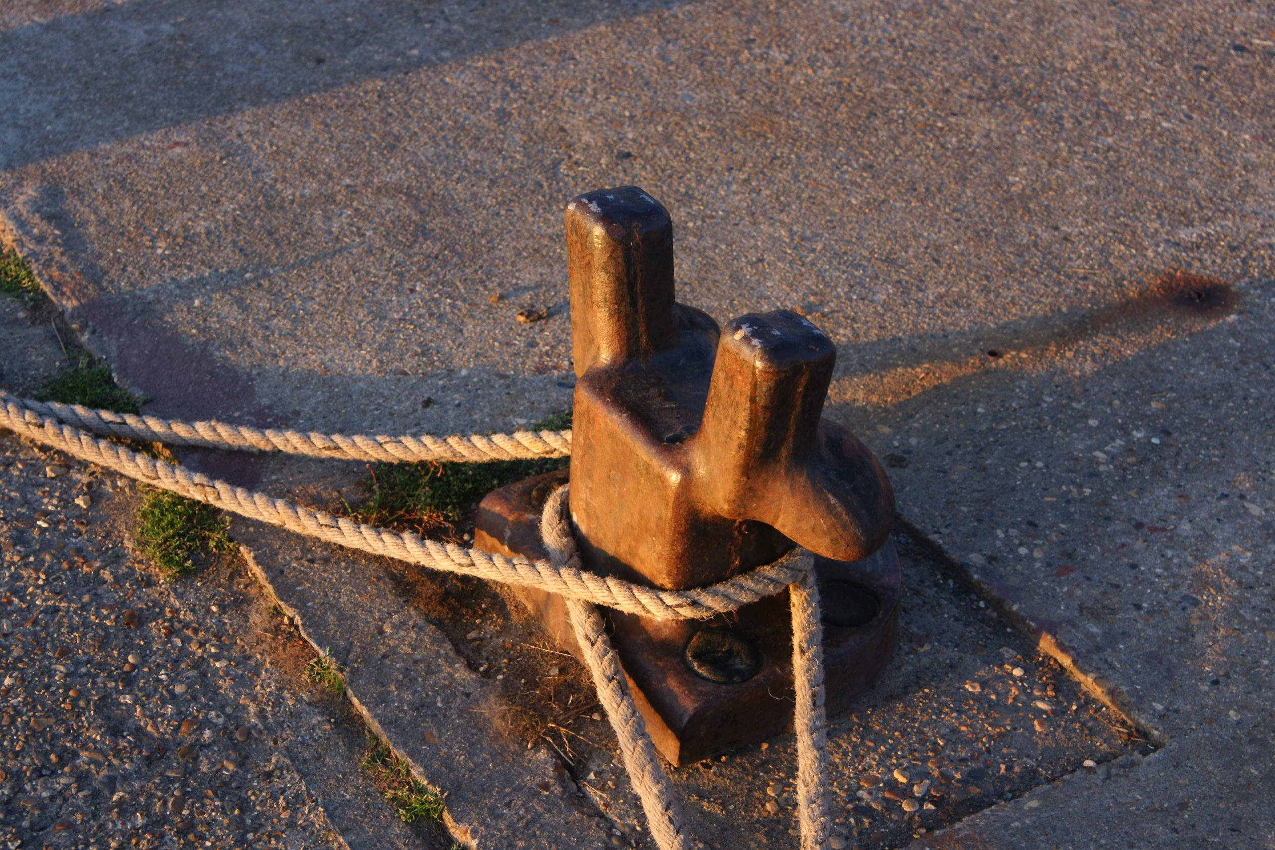 Why experts are worried about Tether, a dollar-pegged cryptocurrency ...