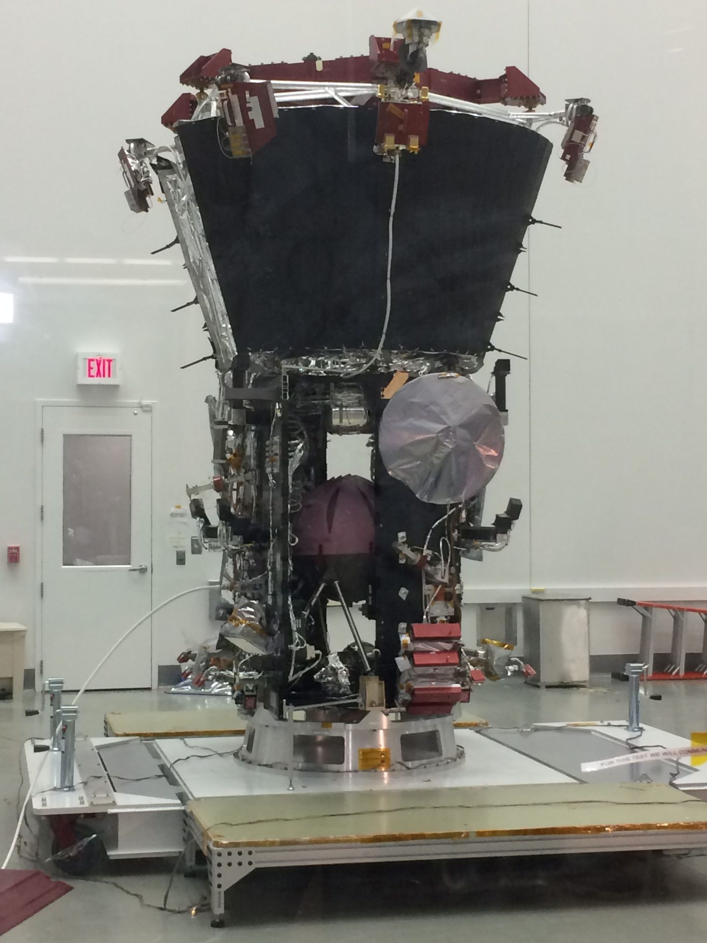 This spacecraft will get closer to the Sun than any before it—without ...
