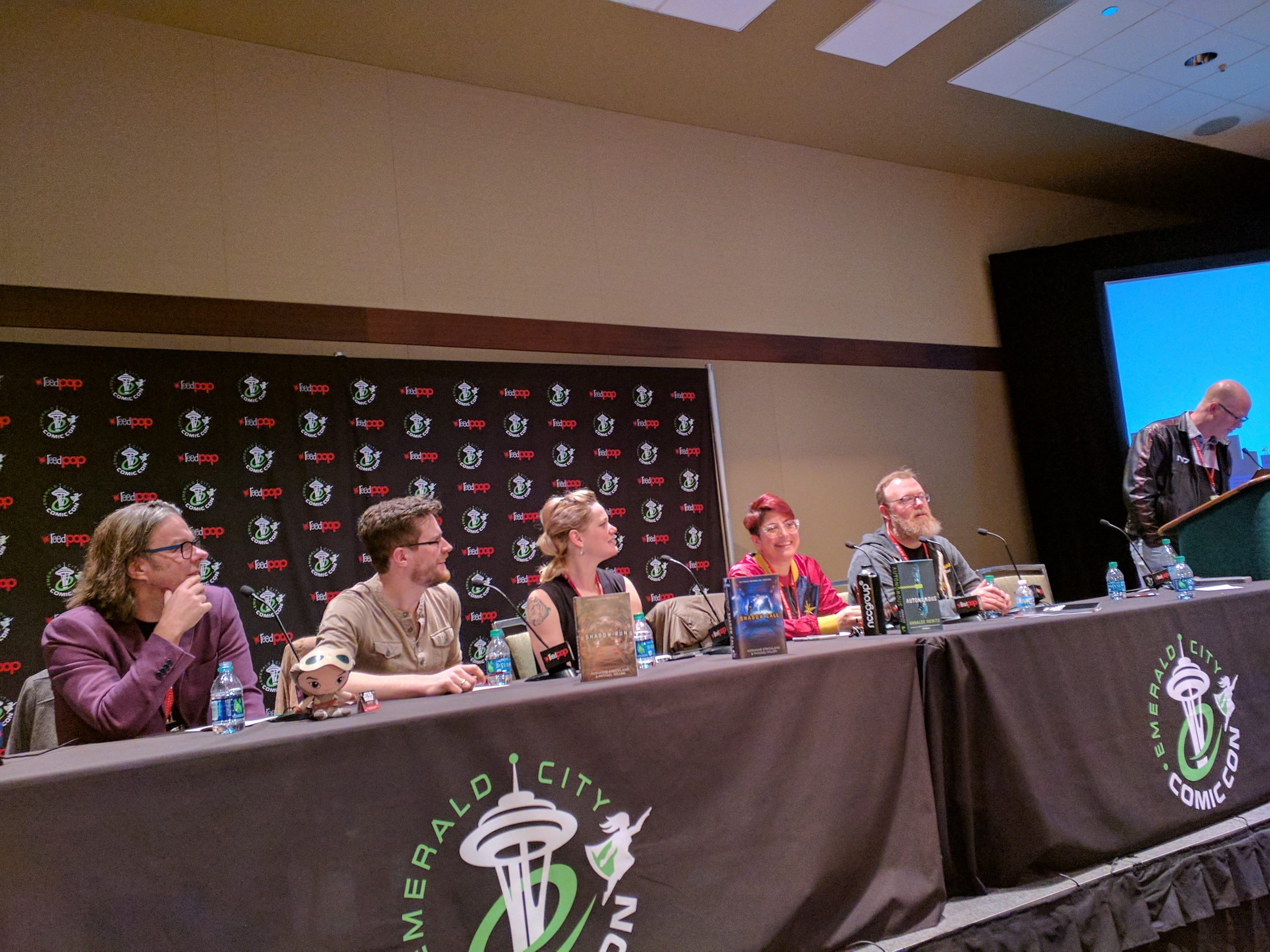 Our dive into the shops and cosplay of Emerald City Comic Con - Ars ...