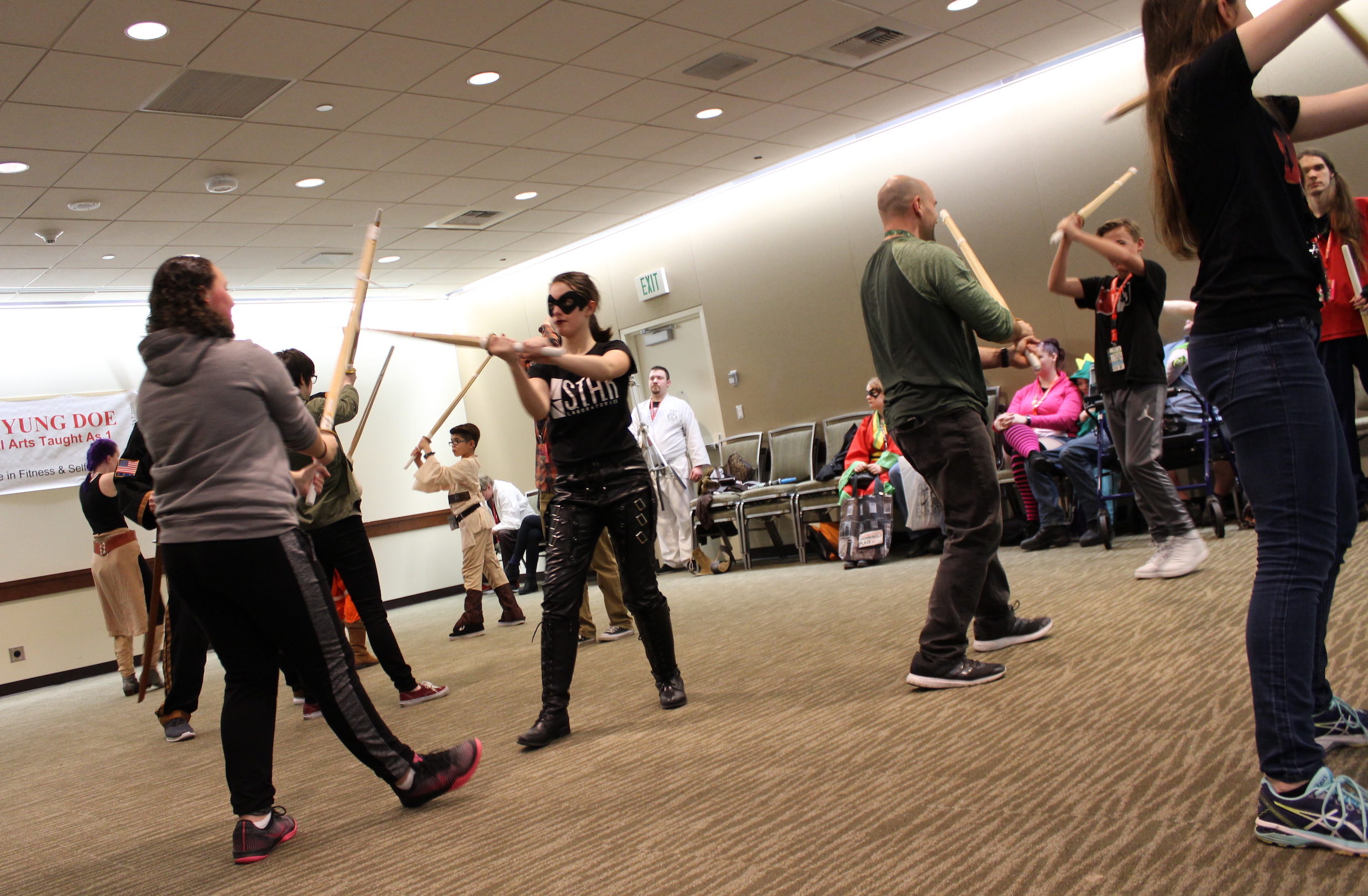 Our dive into the shops and cosplay of Emerald City Comic Con - Ars ...