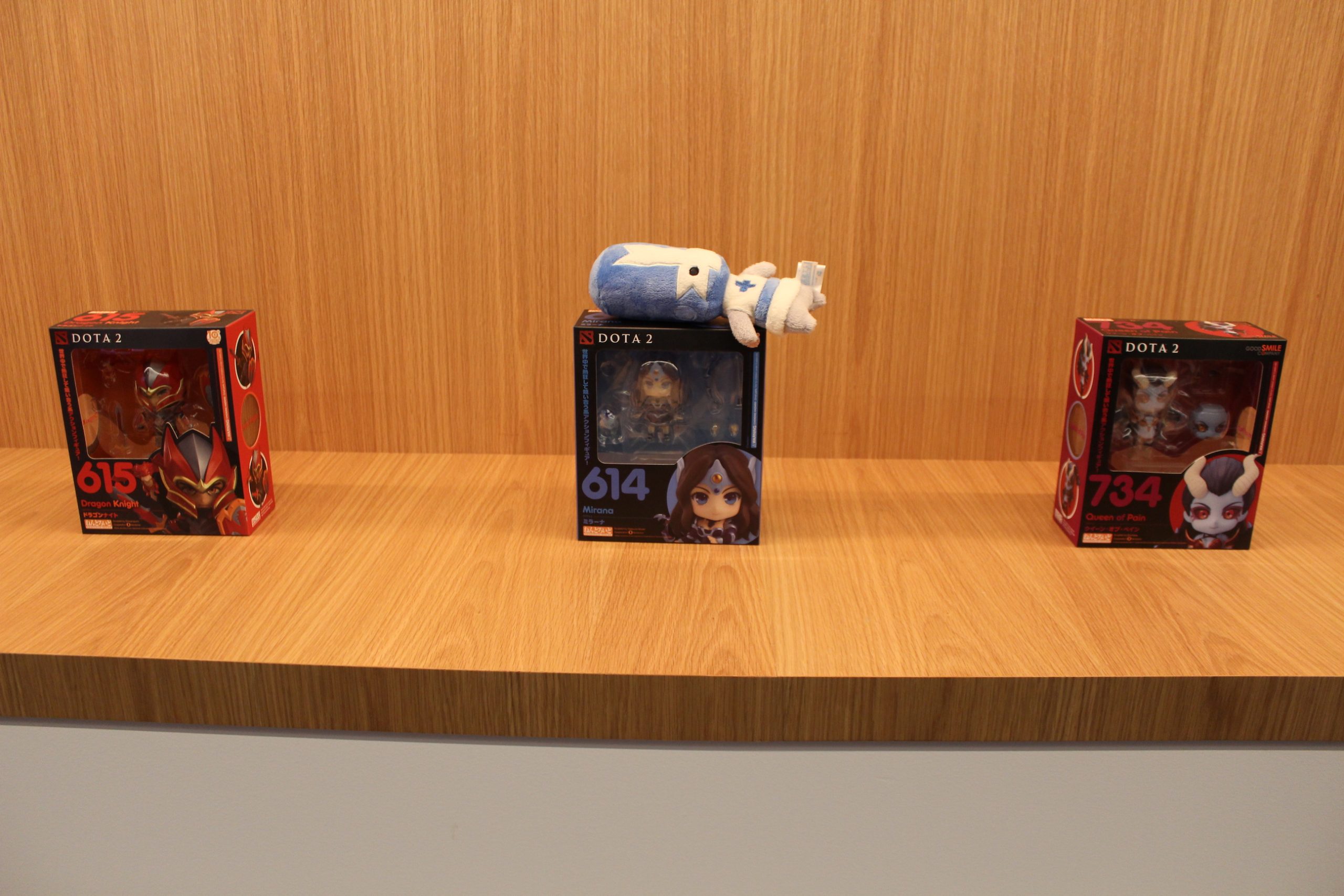 Valve lets us loose in its new offices, unlocks the doors to a rare ...