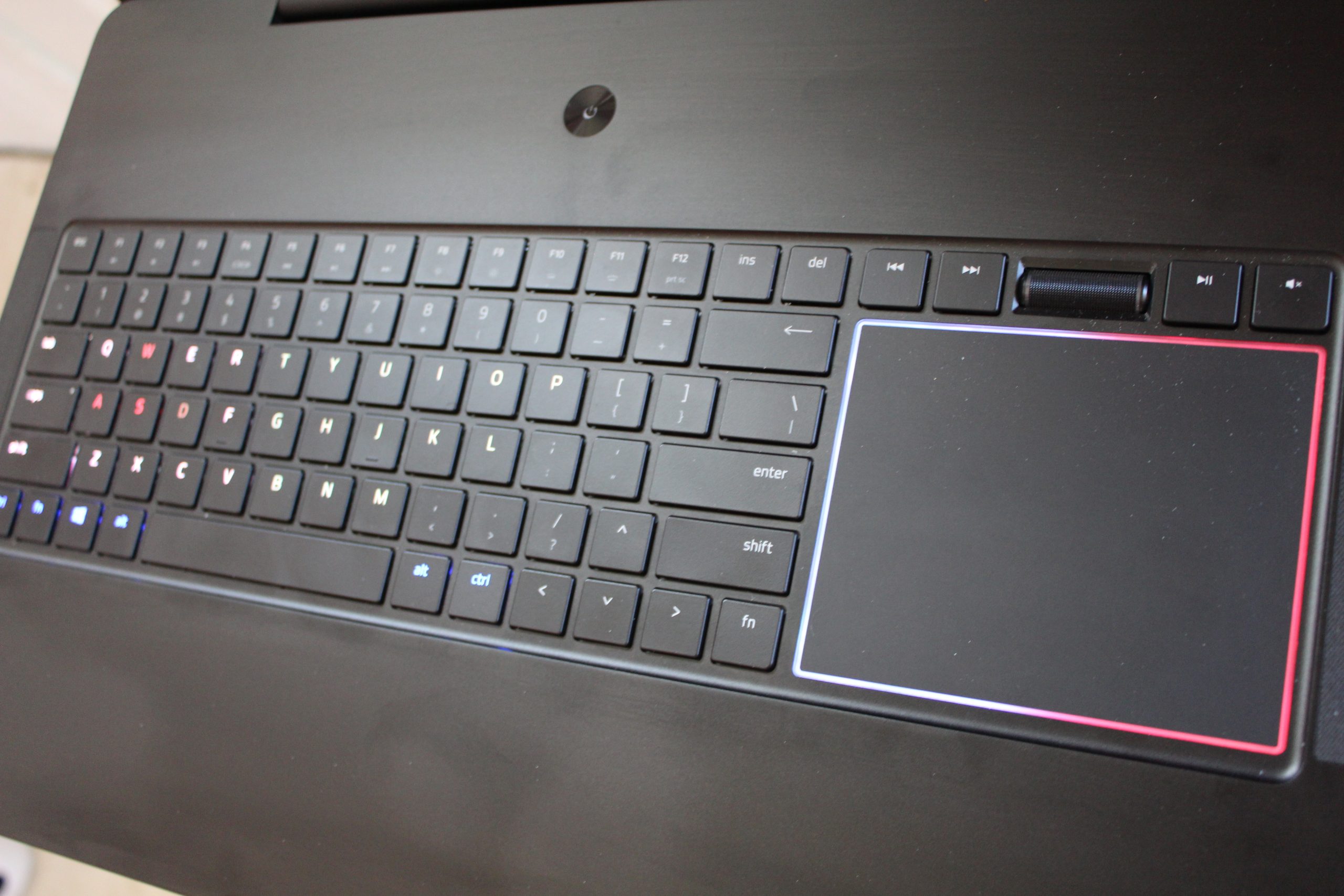 Razer Blade Pro FHD review: The screen is its best and worst trick ...