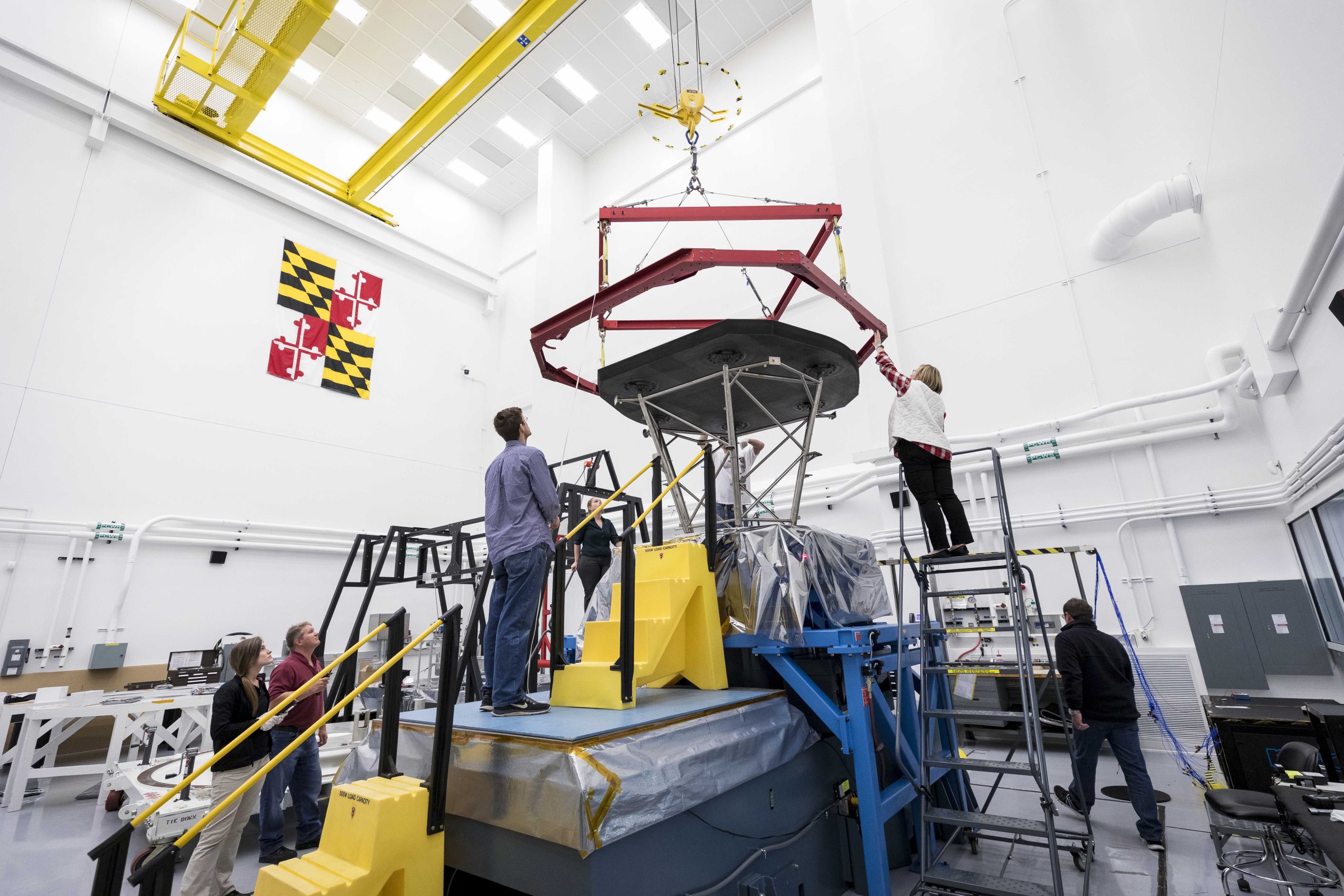 This spacecraft will get closer to the Sun than any before it—without ...