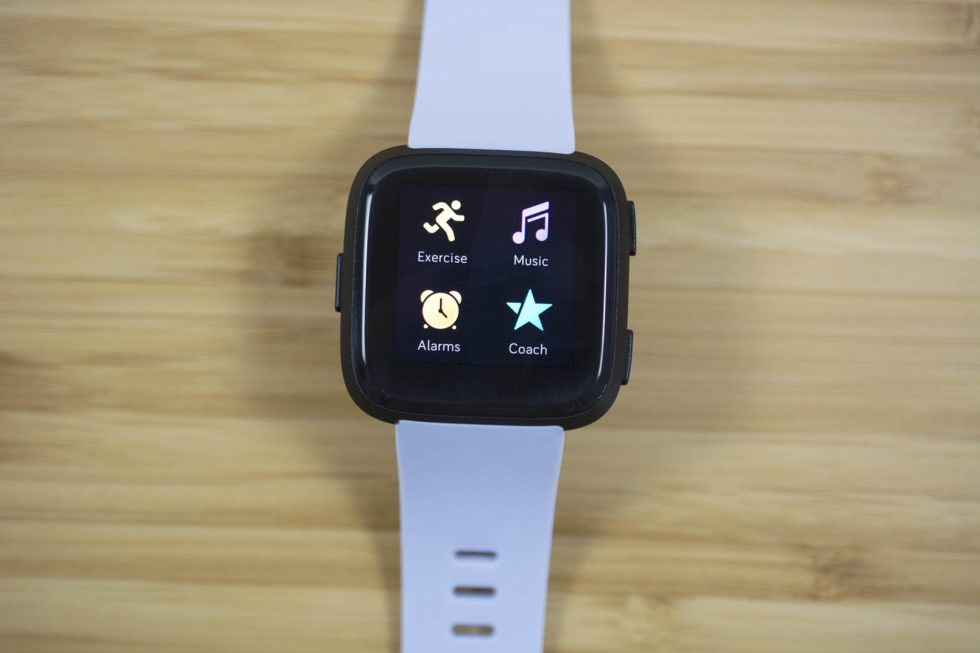 Fitbit Versa review: Slowly but surely pushing Fitbit past the “fit ...