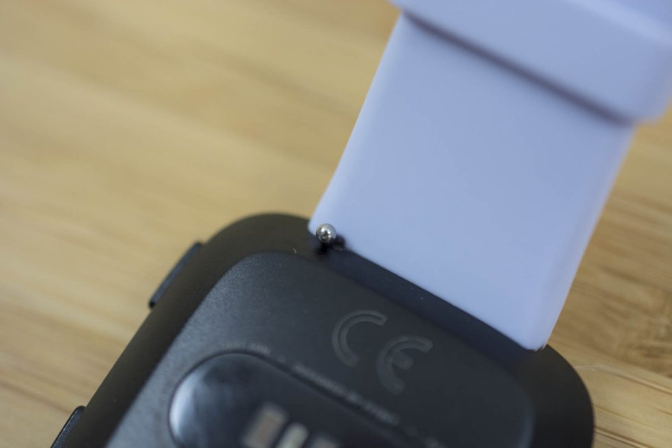 Fitbit Versa review: Slowly but surely pushing Fitbit past the “fit ...