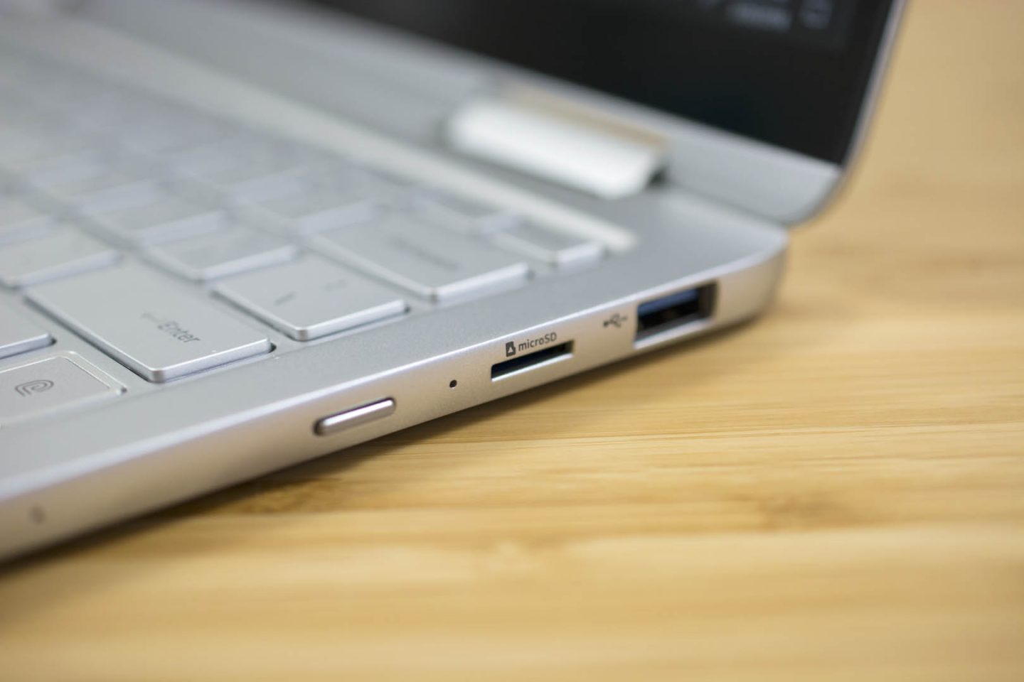 Samsung Notebook 9 Pen review: Stylus convenience, devoid of style ...