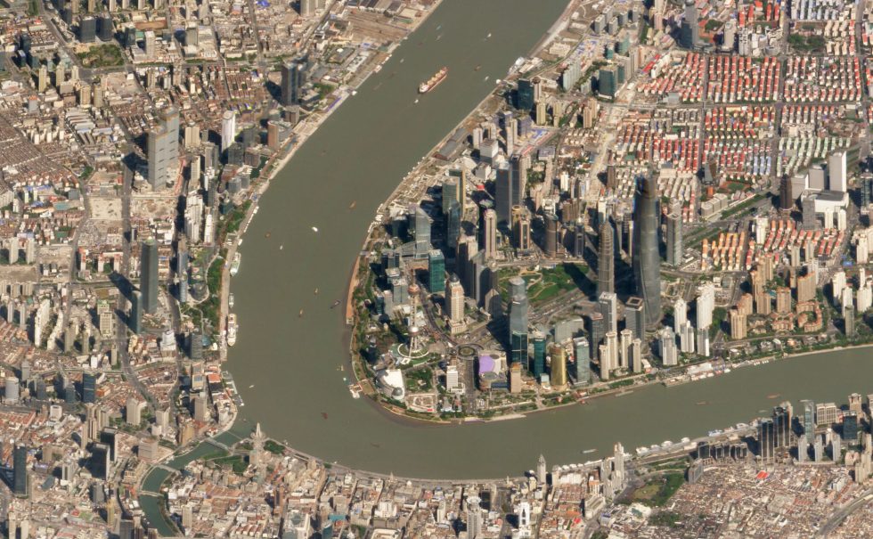 Satellite images from highly oblique angles are pretty mindblowing ...