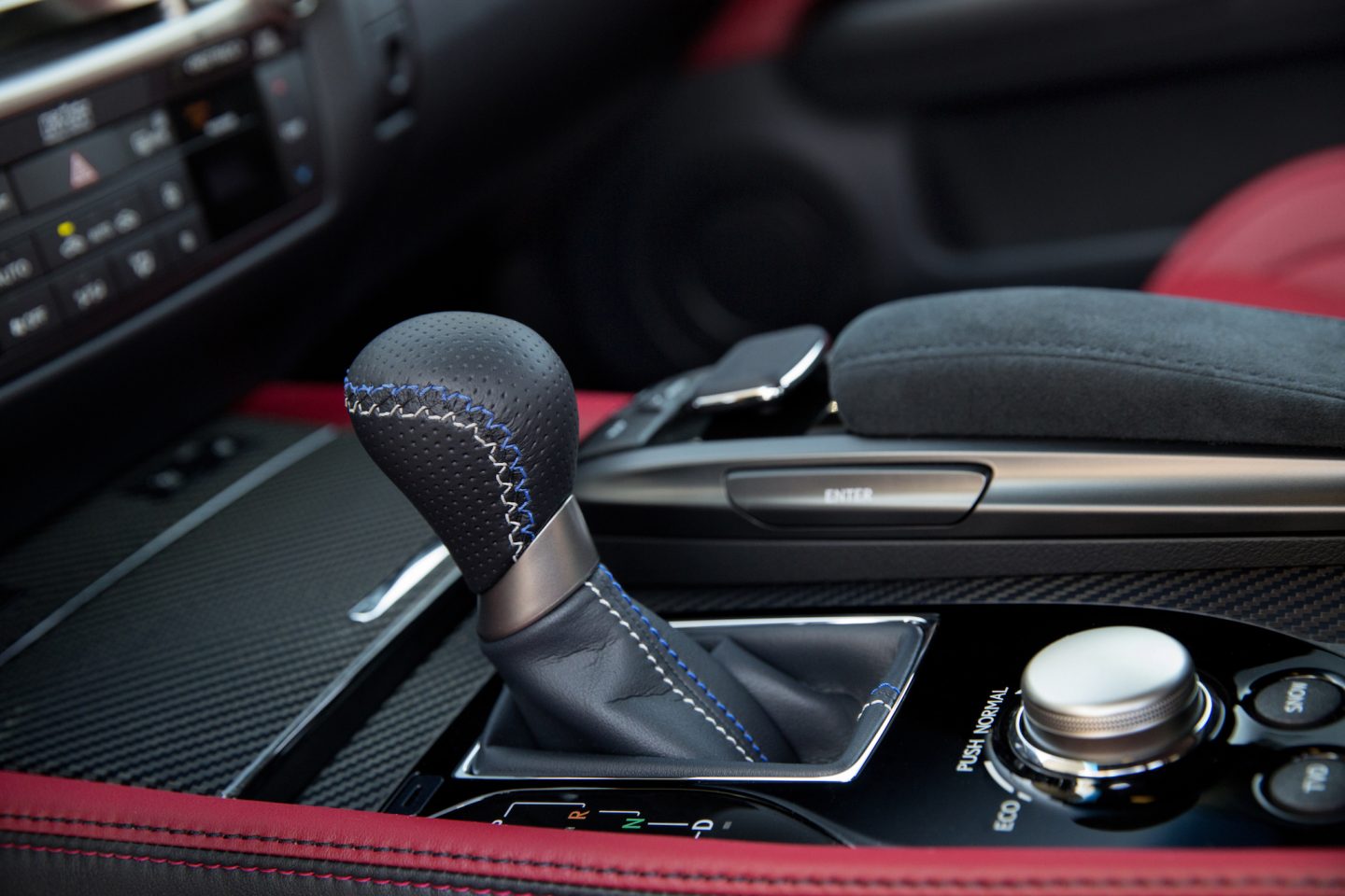 A 5-liter V8 in a world of small-capacity turbos: The 2018 Lexus GS F ...