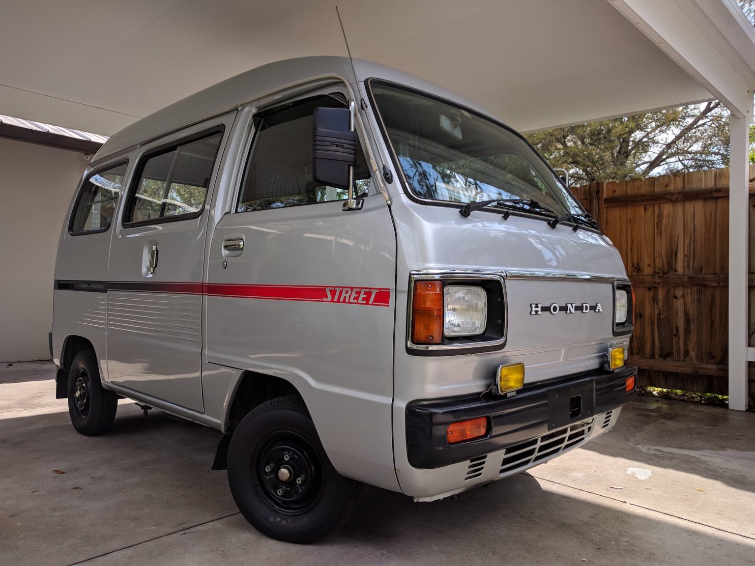 A beginner’s guide to the world of weird and wonderful Japanese import ...