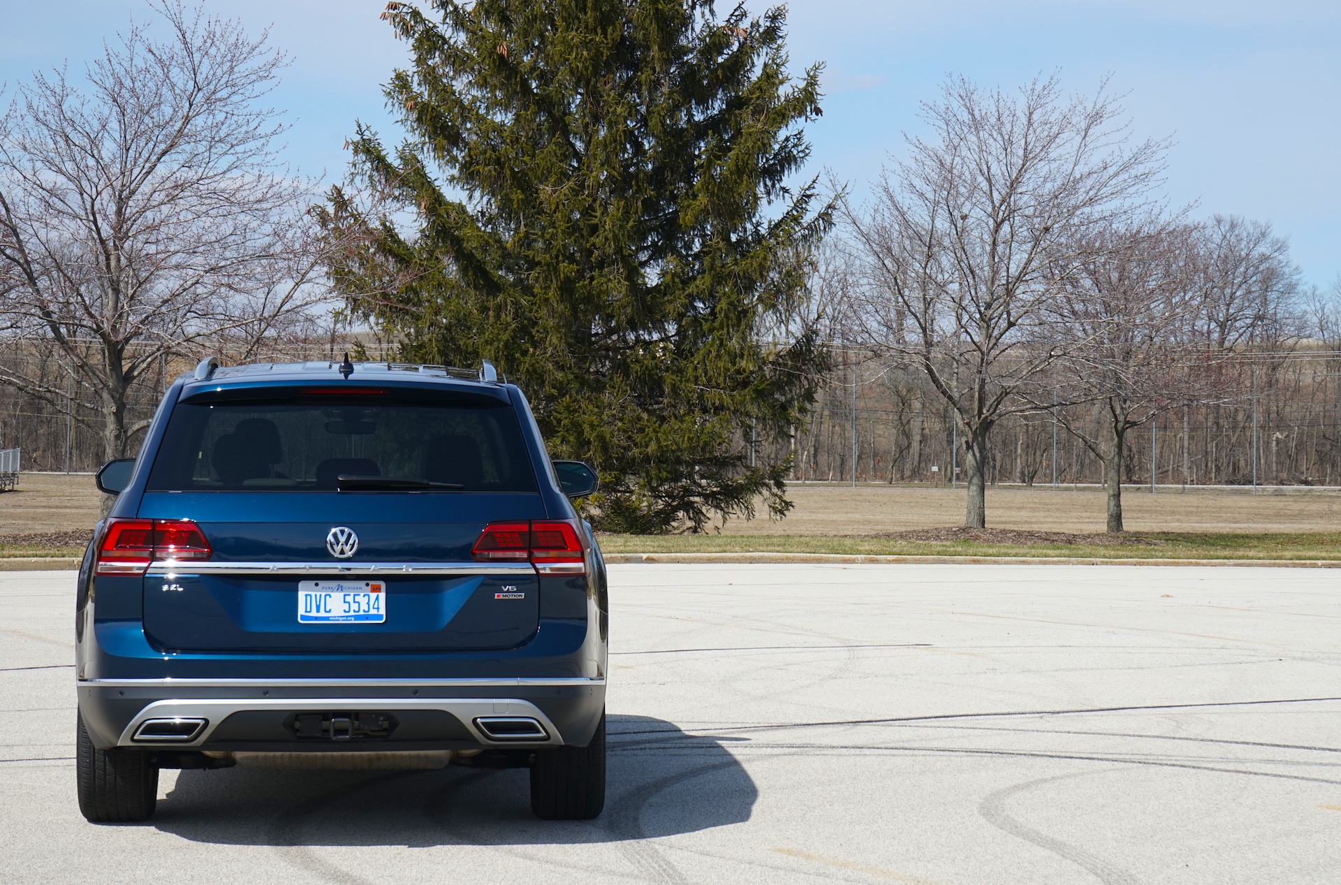 The Volkswagen Atlas reviewed: A people’s wagon for the American people ...