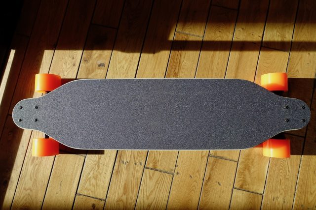 New Boosted Boards have more affordable shortboard and better batteries ...