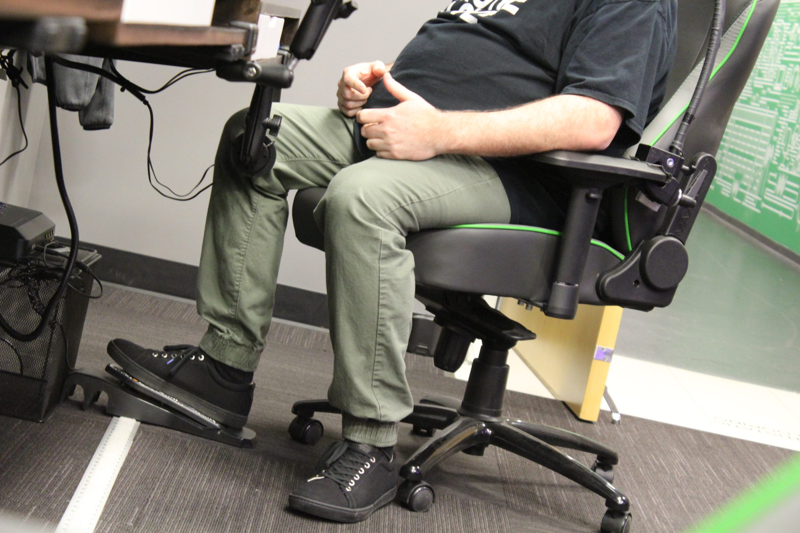 In the lab with Xbox’s new Adaptive Controller, which may change gaming ...