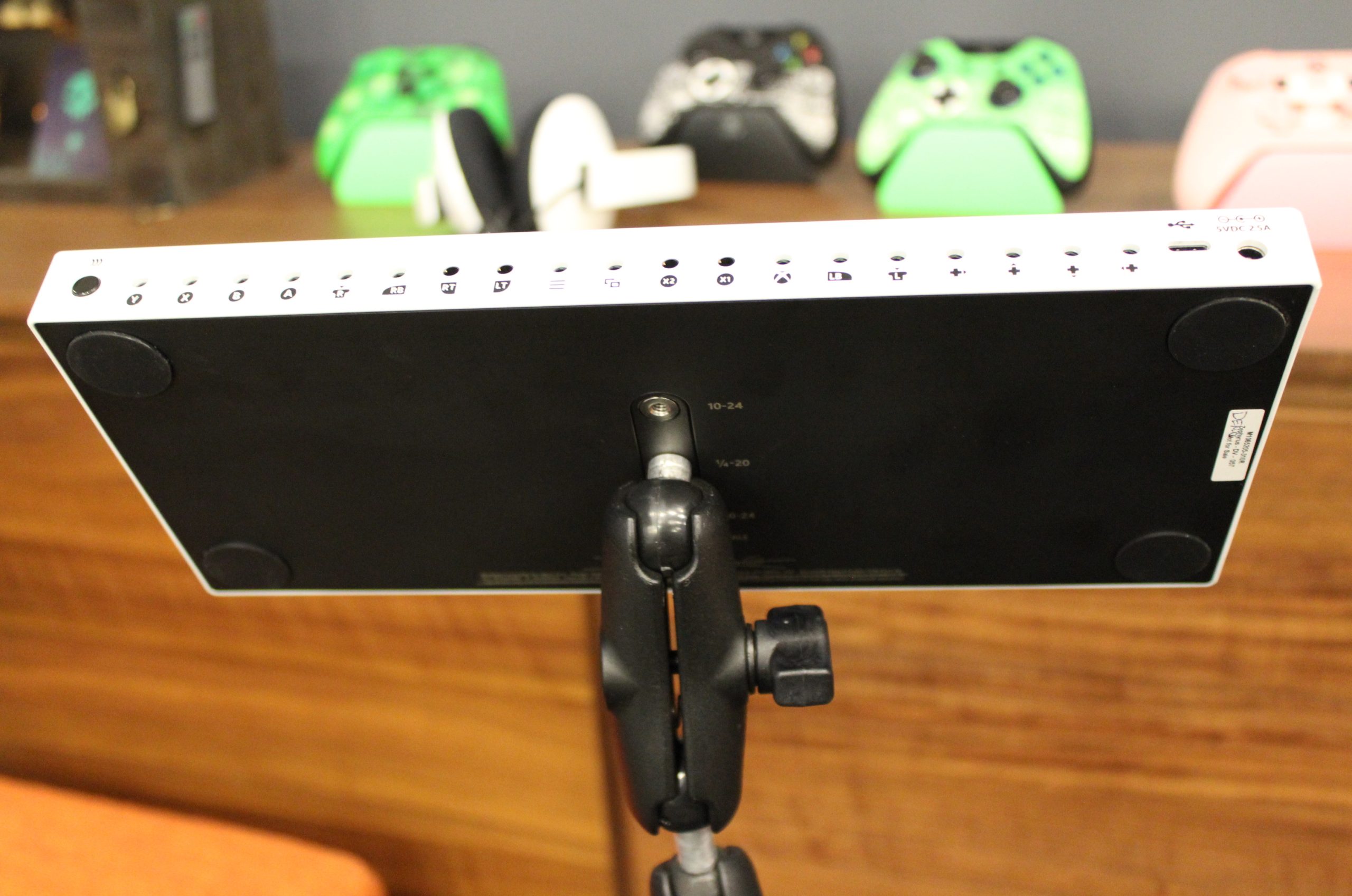 In the lab with Xbox’s new Adaptive Controller, which may change gaming ...