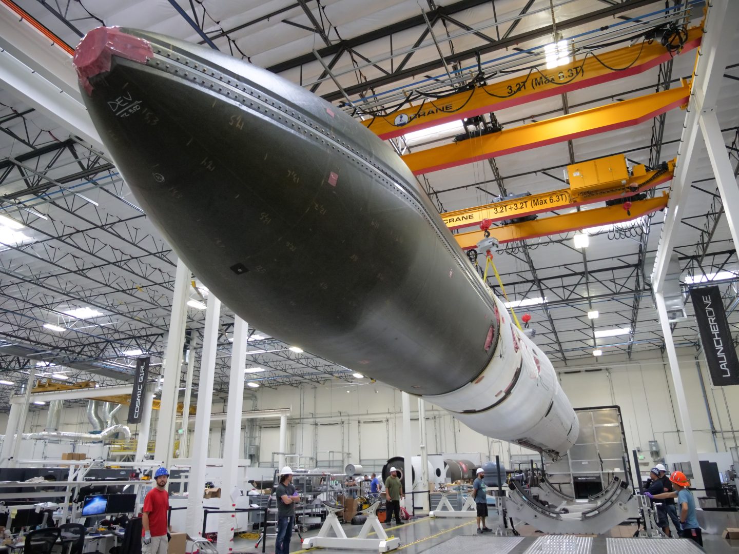 With a simple and cheap rocket, Virgin Orbit aims for the extraordinary ...