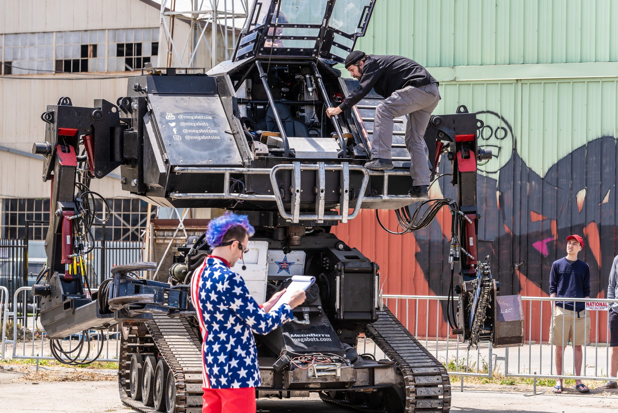 MegaBots’ Eagle Prime was born to smash anything in its path - Ars Technica