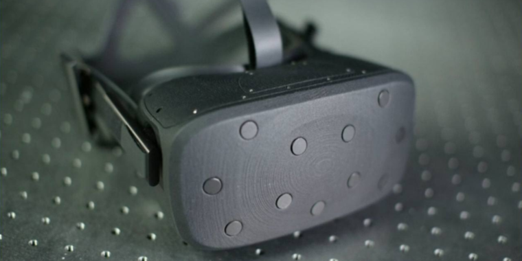 Oculus reveals its next big VR trick: Wider-FOV lenses that ...