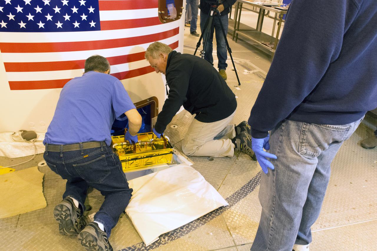 For the first time, two CubeSats have gone interplanetary - Ars Technica