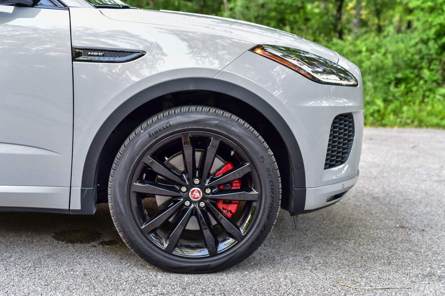 A sports car in SUV clothing: The Jaguar E-Pace reviewed - Ars Technica