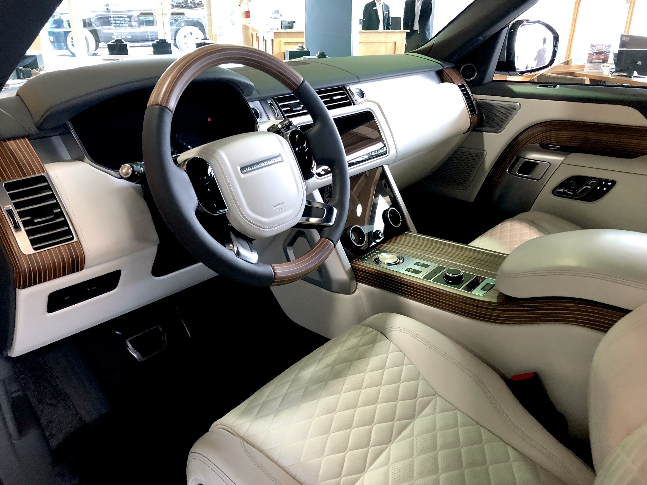 Got $360K burning a hole in your pocket? Check out the Range Rover SV ...