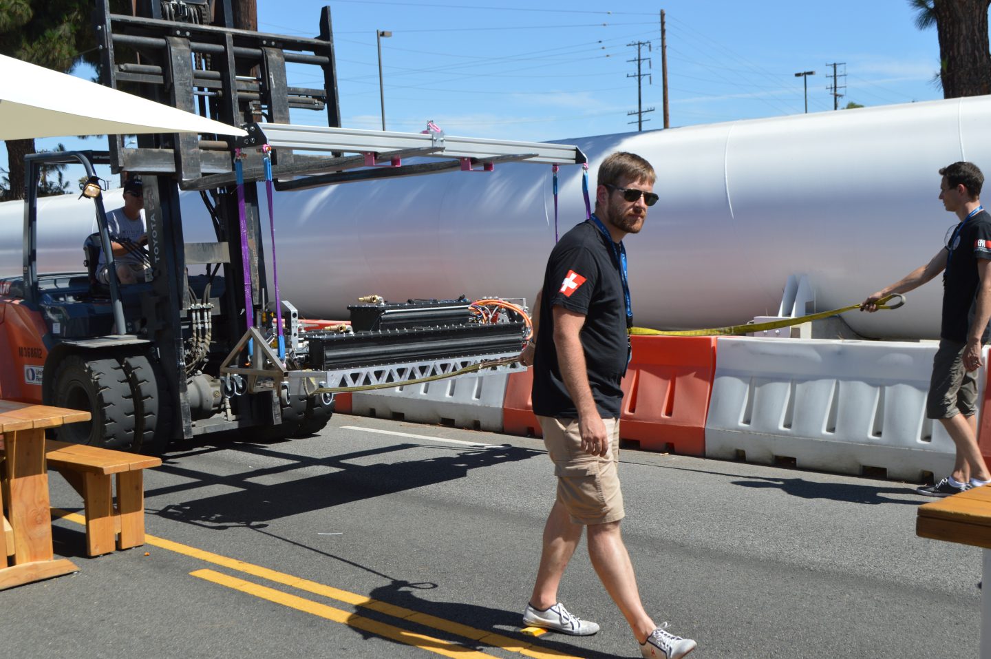 Student engineers build hyperloop test pods with commercial-class top ...