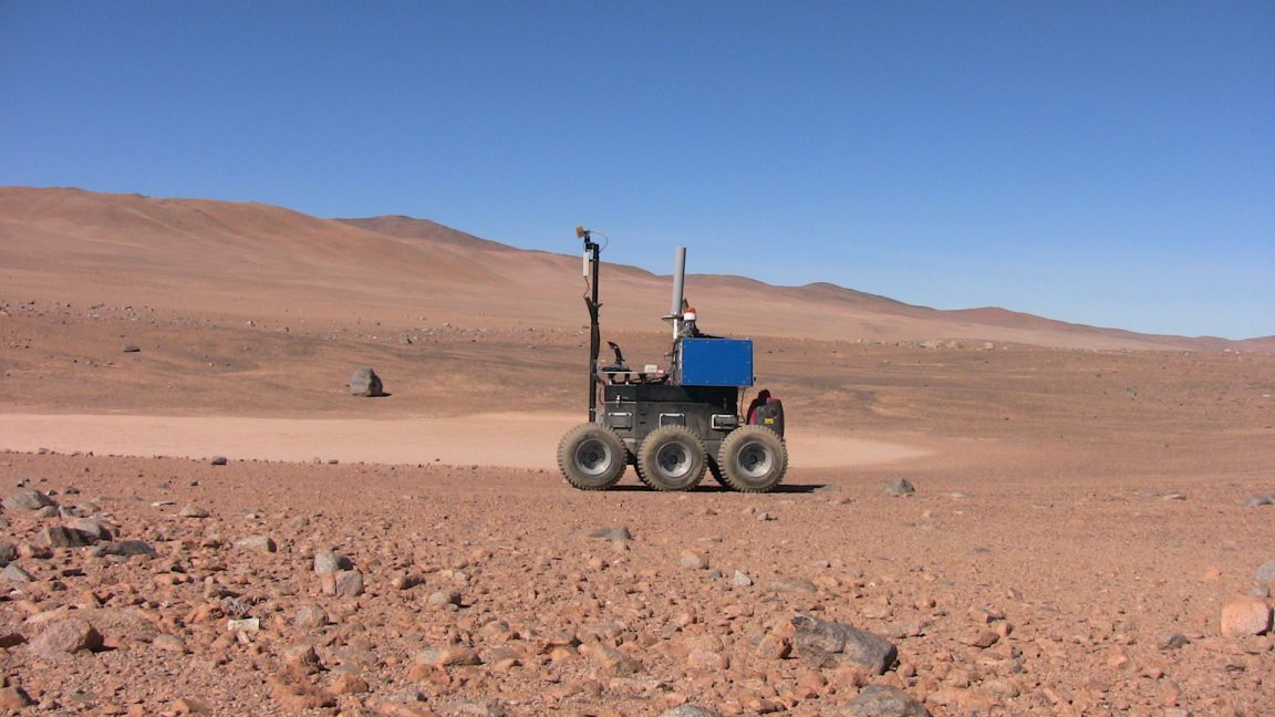 To make Curiosity (et al.) more curious, NASA and ESA smarten up AI in ...
