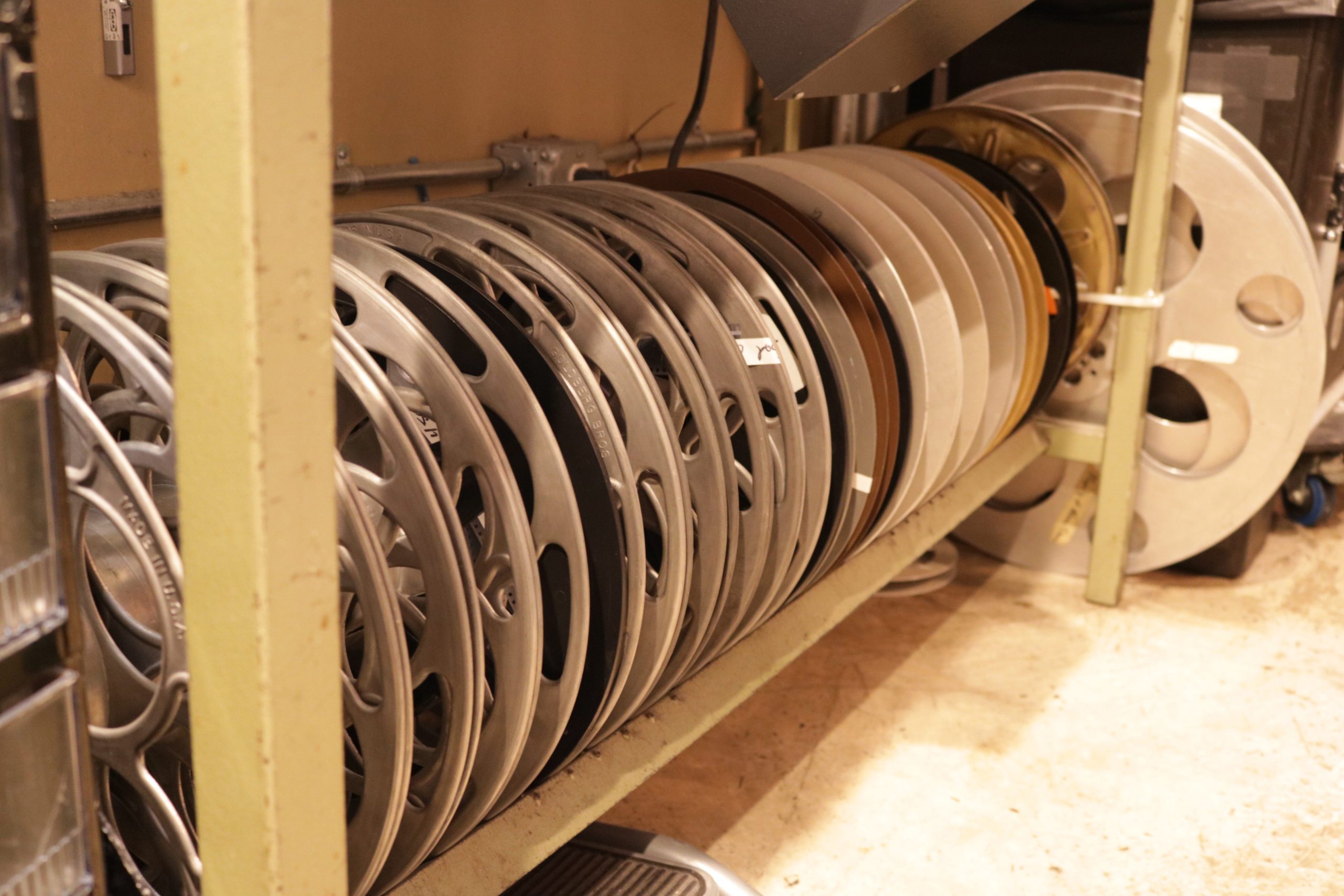 2001 in 70mm: Pod bay doors look better than ever, still won’t open ...