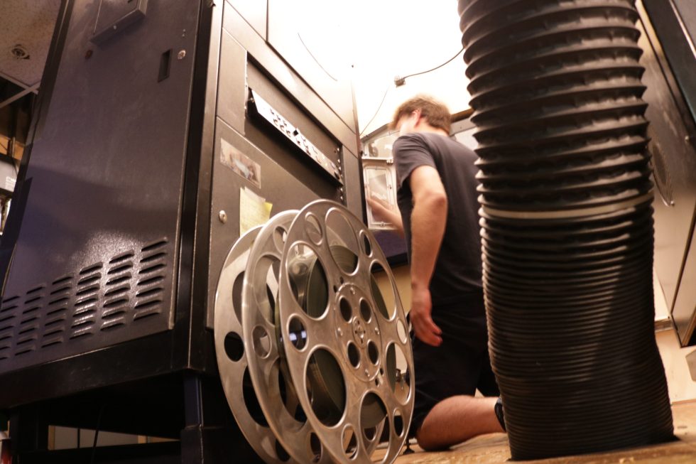 2001 in 70mm: Pod bay doors look better than ever, still won’t open ...