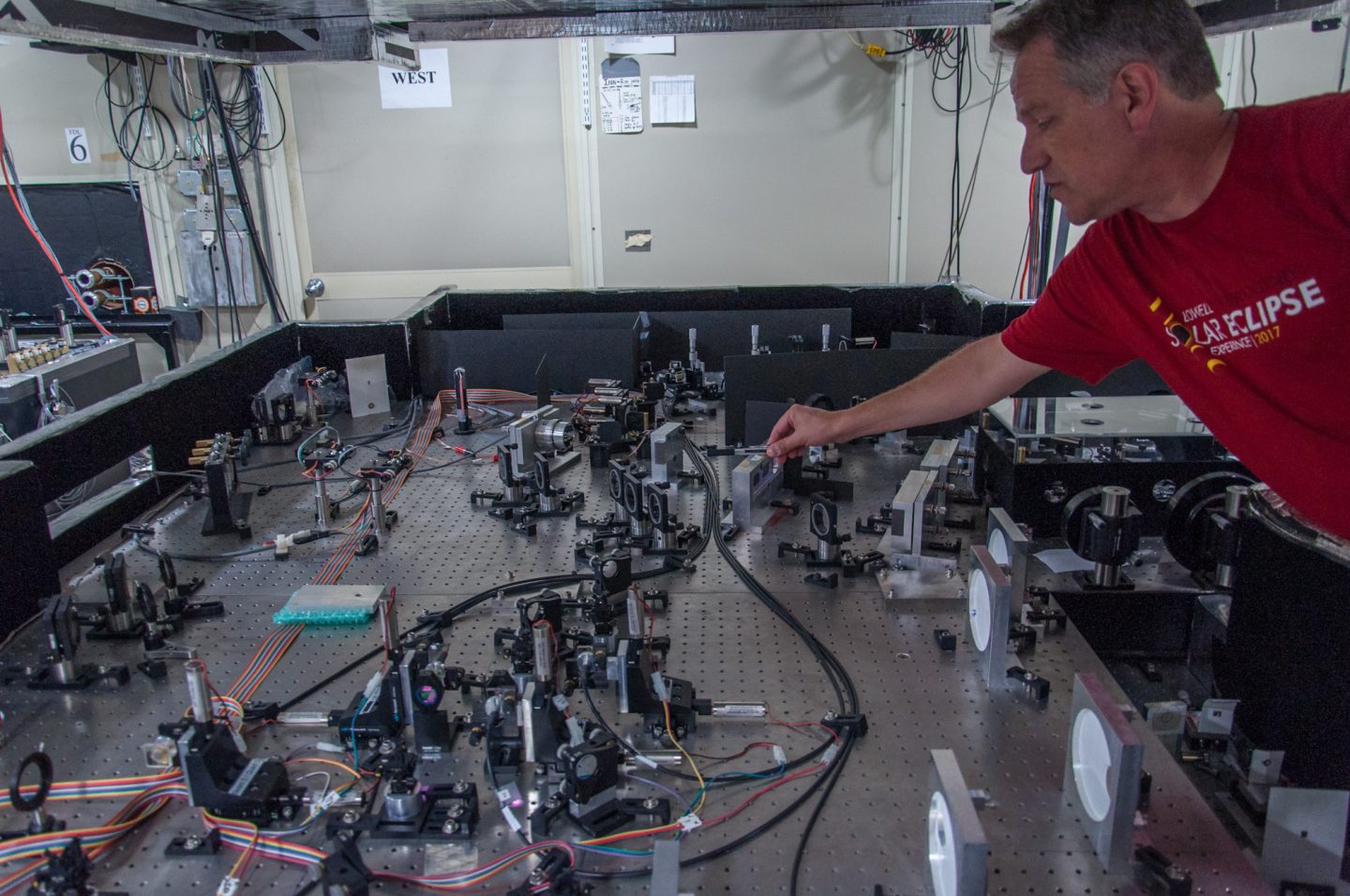 Building the world’s highest-resolution telescope - Ars Technica