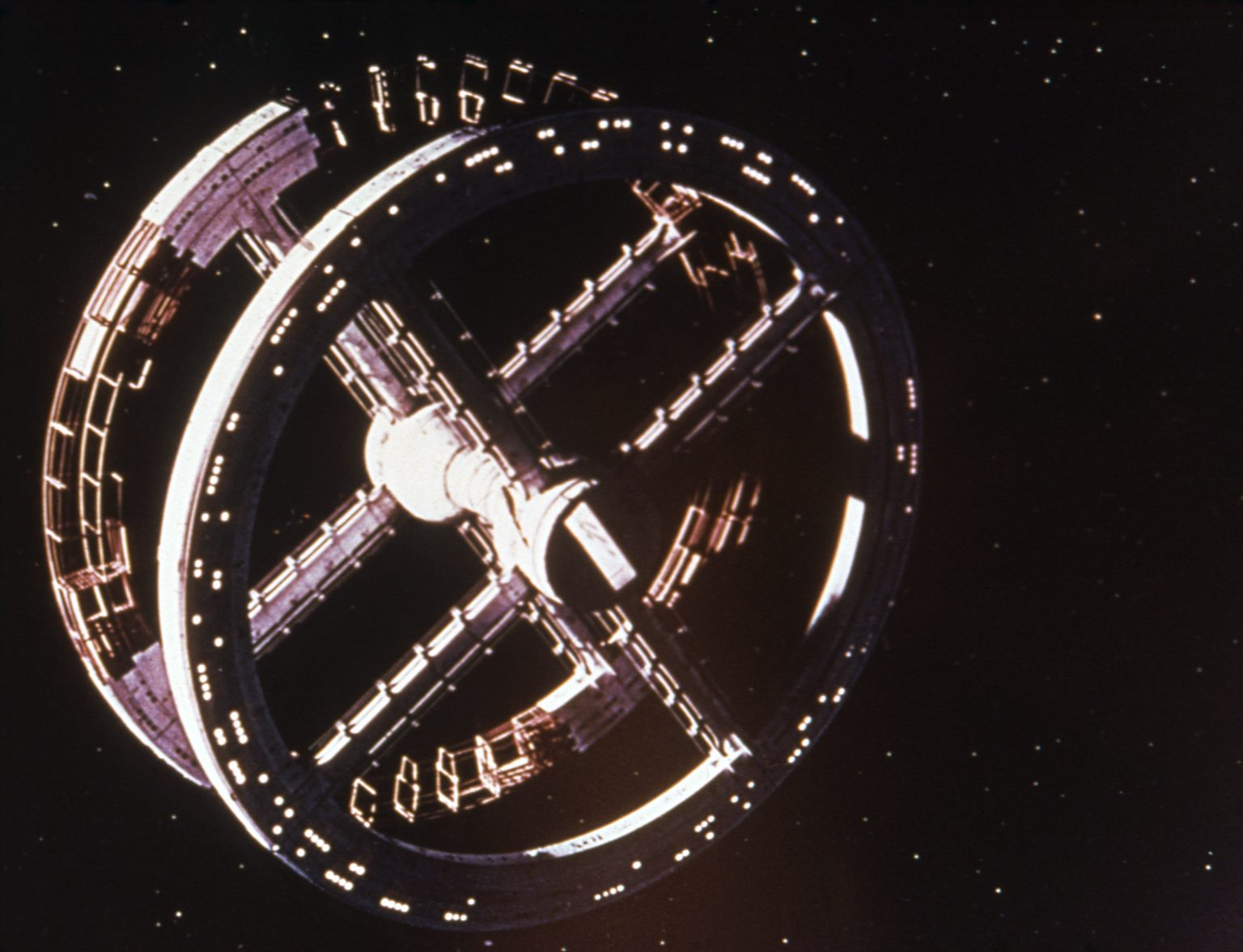 2001 in 70mm: Pod bay doors look better than ever, still won’t open ...